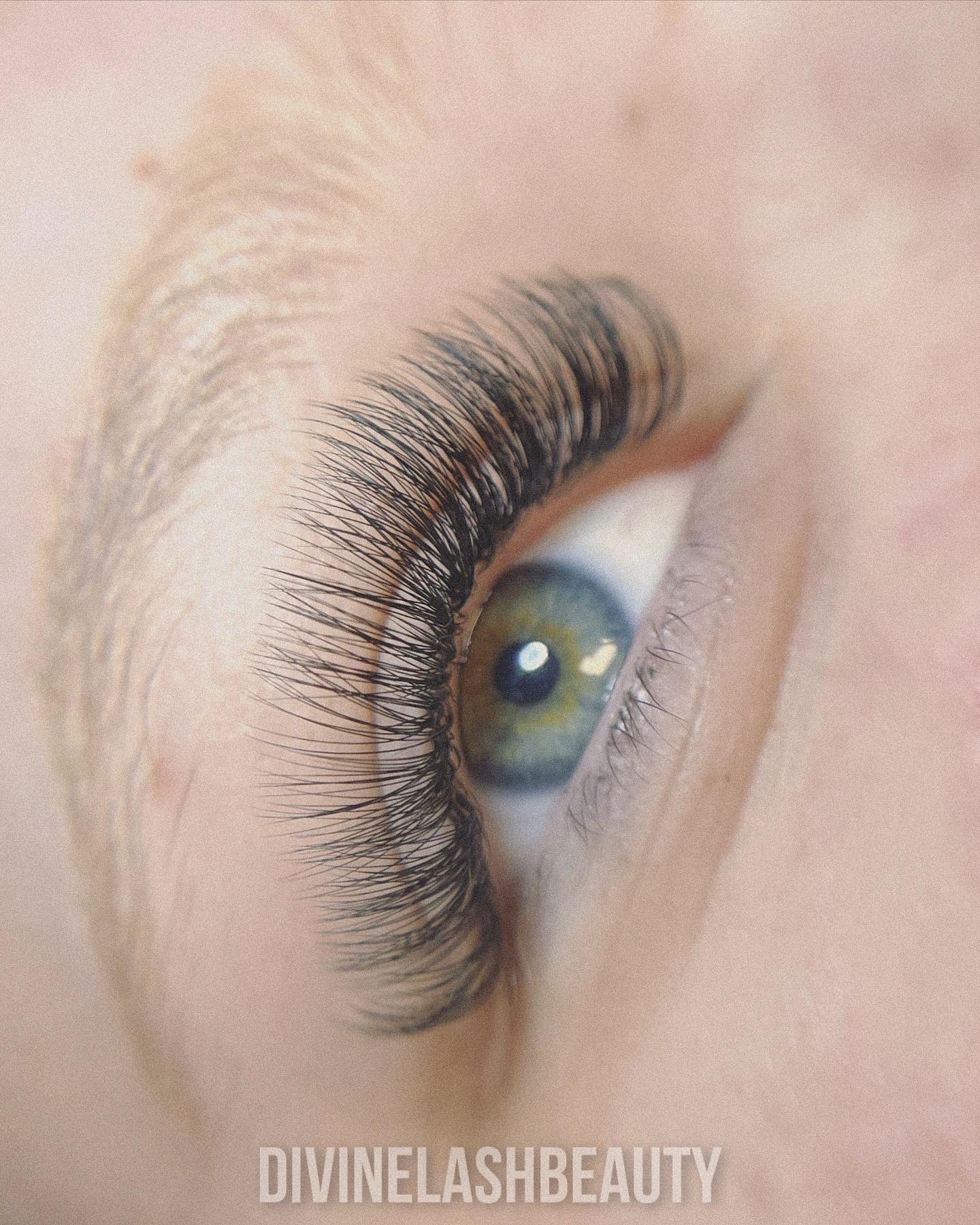 hybrid lashes